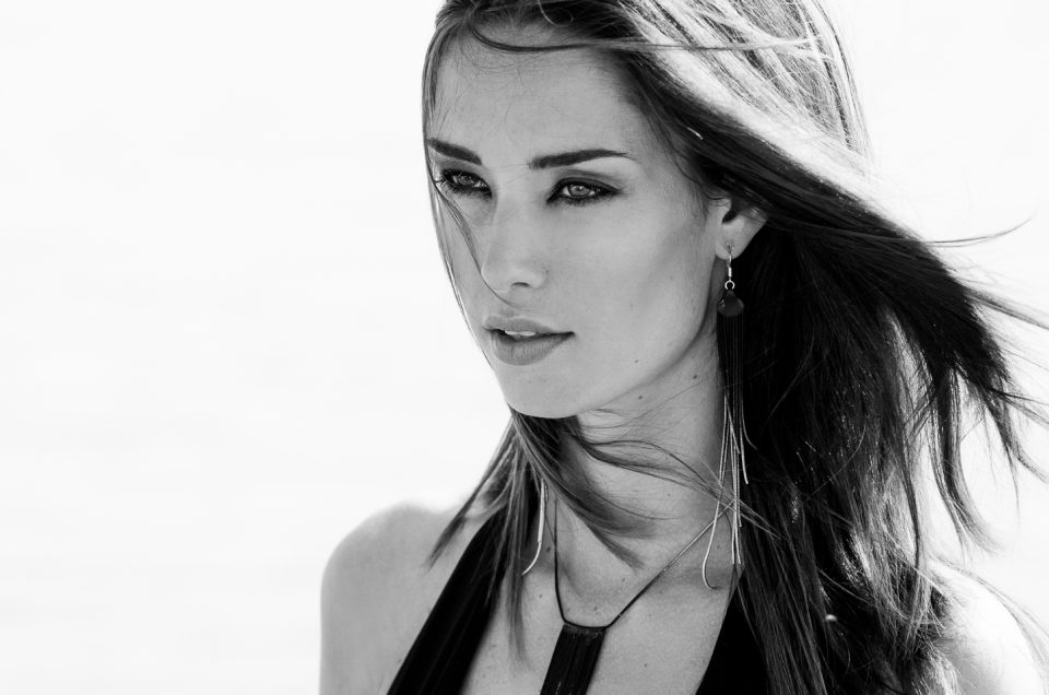 BEACH DAYS WITH CHIARA – By Marinke